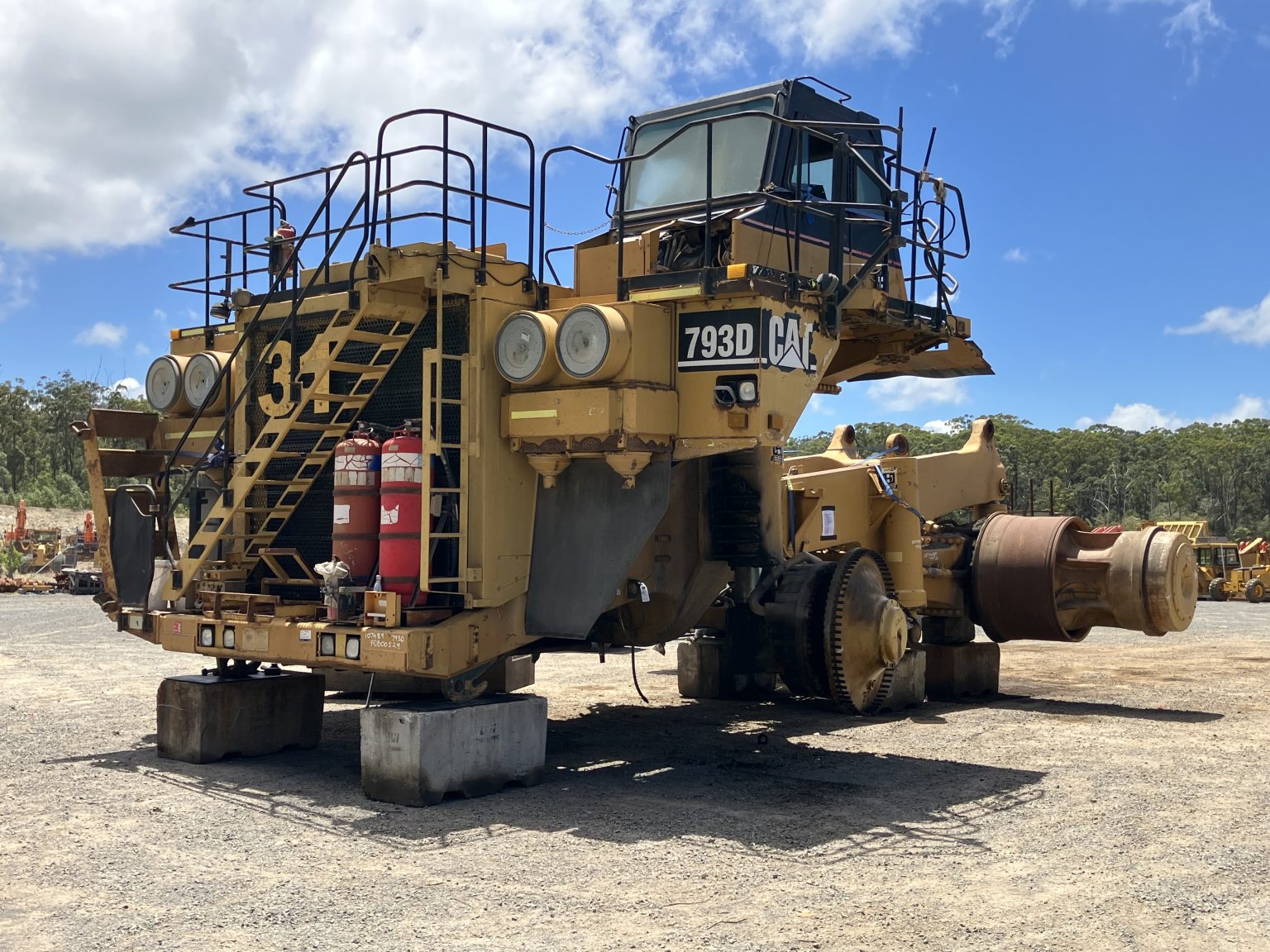 Caterpillar 793D Truck - DGI Trading